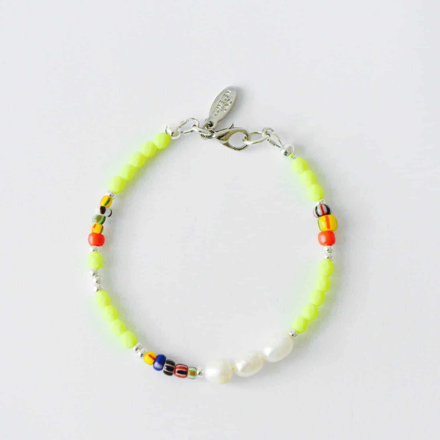 Stylisches Perlenarmband „Amy“ Süsswasserperlen mit afrikanischem und ...